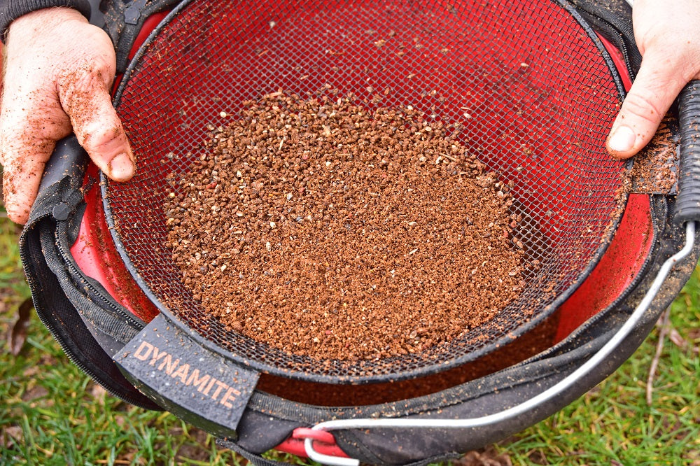 Dynamite Baits Groundbait & Maggot Riddle